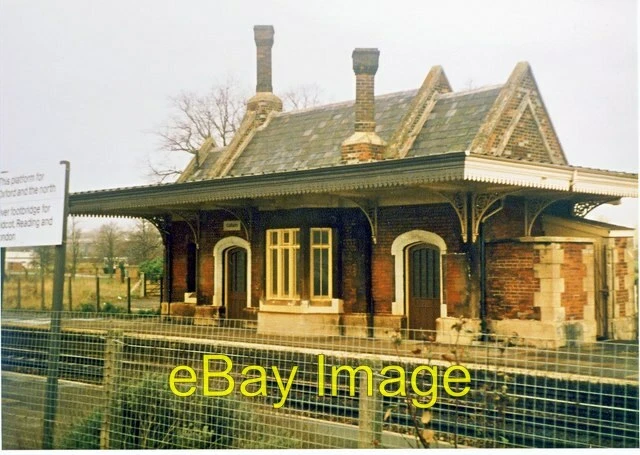 PHOTO 6X4 CULHAM Railway Station. (Mid-80's) Culham Railway Station ...