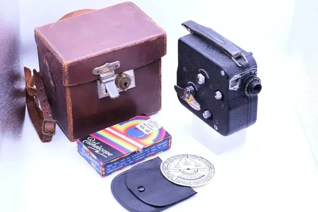 VINTAGE PATHE SCOPE "H" CINE 9.5mm MOVIE CAMERA 1930'S.. £26.70 ...