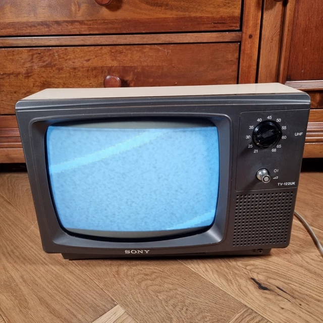 VINTAGE SONY 12 Inch TV 122UK 1970s 1980s Gaming Film Prop Monochrome ...