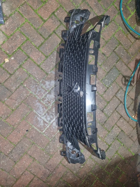 PEUGEOT 3008 2022 GENUINE FRONT BUMPER GRILL With BACKING SUPPORT ...