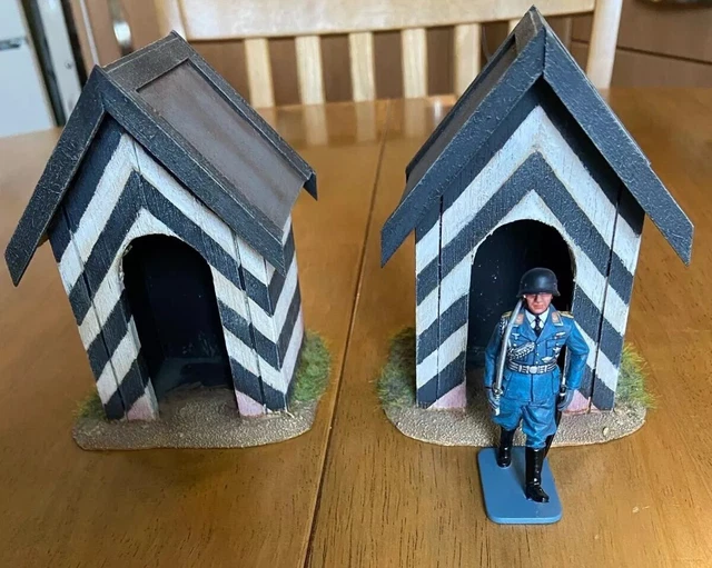 TM TERRAIN WW2 Bespoke 1/32 2 X Sentry BOX Guard Boxes King & Country ...