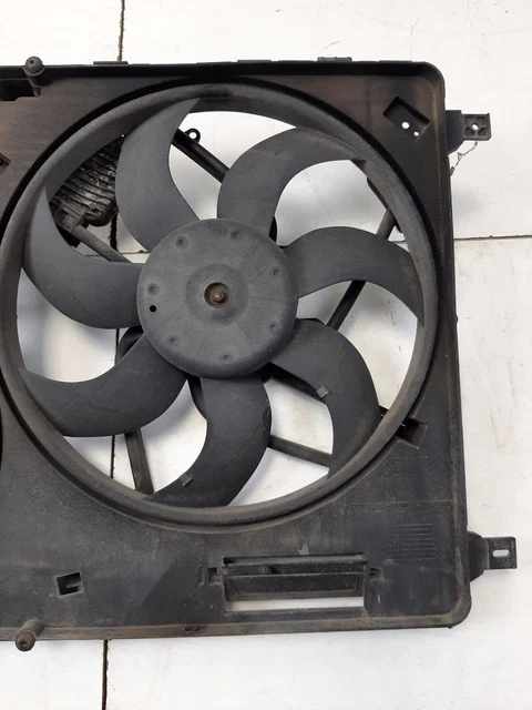 LAND ROVER FREELANDER Td4 2007 Electric Radiator Fan & Cowling £155.00 ...