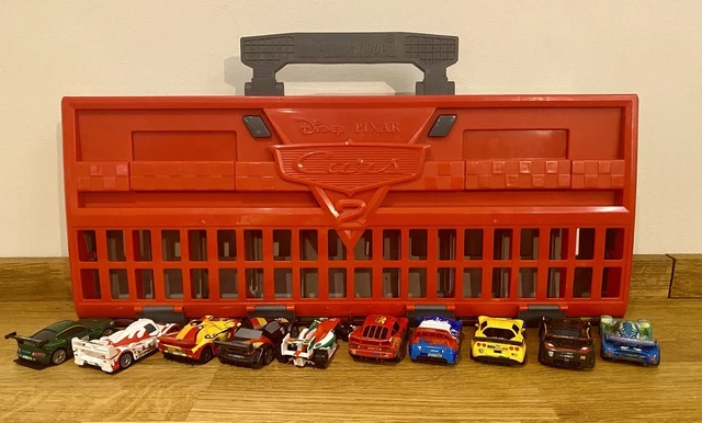 DISNEY PIXAR CARS 2 World Grand Prix Car Launcher Storage Carry Case ...