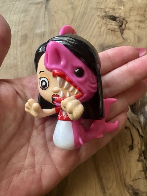GREAT WHITE LEXI Shark Girl Pink FGTeeV Bonkers Toy Season 3 £6.51 ...