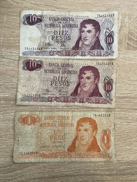 BANCO CENTRAL’S DE La Republica Argentina Bank Notes One Peso & 2 X 10 ...