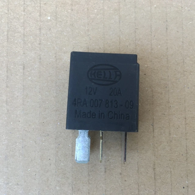 GENUINE MERCEDES BENZ Relay 0025428419 C300 Cla250 C63 Amg Sl550 C43 ...