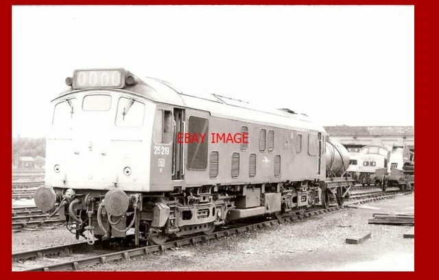PHOTO CLASS 25 Loco No 25219 £1.65 - PicClick UK