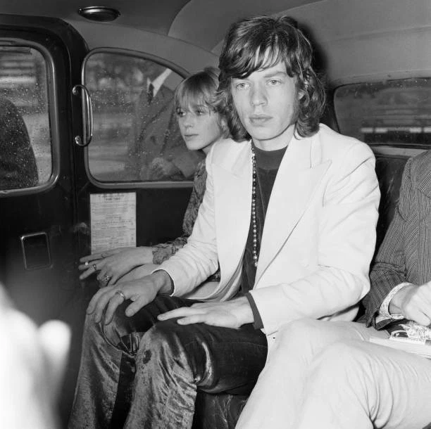 ROLLING STONES LEAD singer Mick Jagger arrives at London Heathrow - Old ...