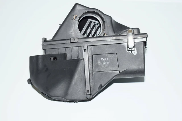 BMW E90 318D E88 E82 E91 E92 E93 E84 Silencieux D'Admission 8512599 EUR ...