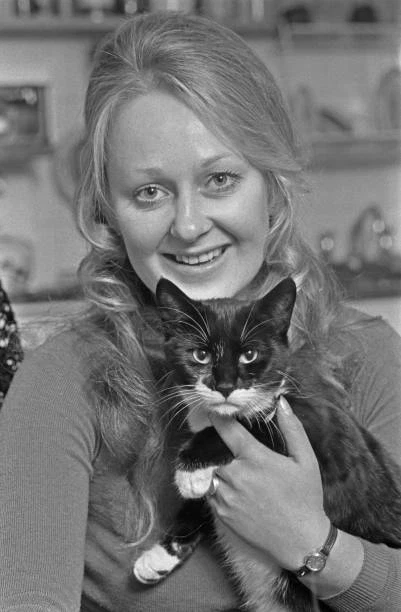 BRITISH ACTRESS ANNA Carteret UK 21st December 1973 OLD PHOTO EUR 4,45 ...
