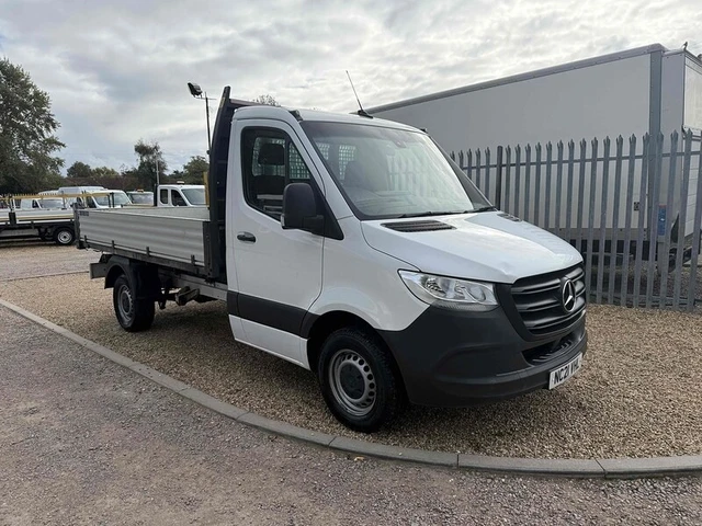 2021 MERCEDES-BENZ SPRINTER 3.5t Progressive Chassis Cab CHASSIS CAB ...