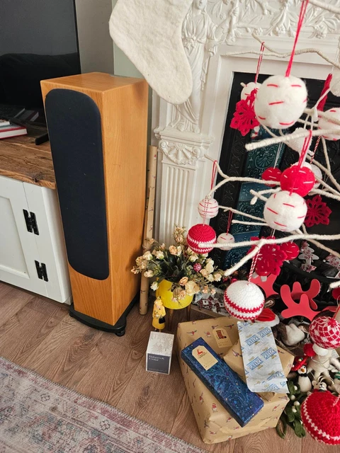 MONITOR AUDIO R Silver 6 Speakers in Outstanding Condition with Cables ...