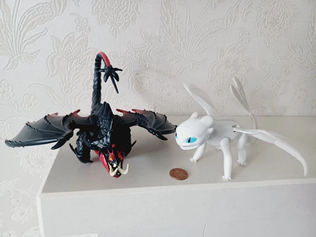 HOW TO TRAIN Your Dragon Deathgripper and Light Fury figures A22 £12.99 ...