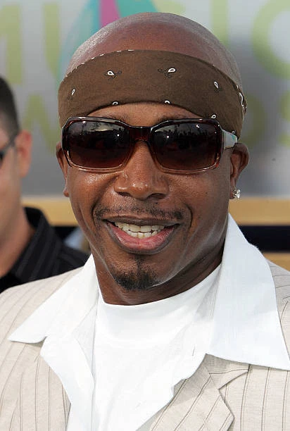 SINGER MC HAMMER arrives 2005 MTV Video Music Awards American Airl- Old ...