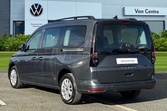 2024 VOLKSWAGEN CADDY Maxi 2.0 TDI 122 Life 5dr DSG MPV DIESEL ...
