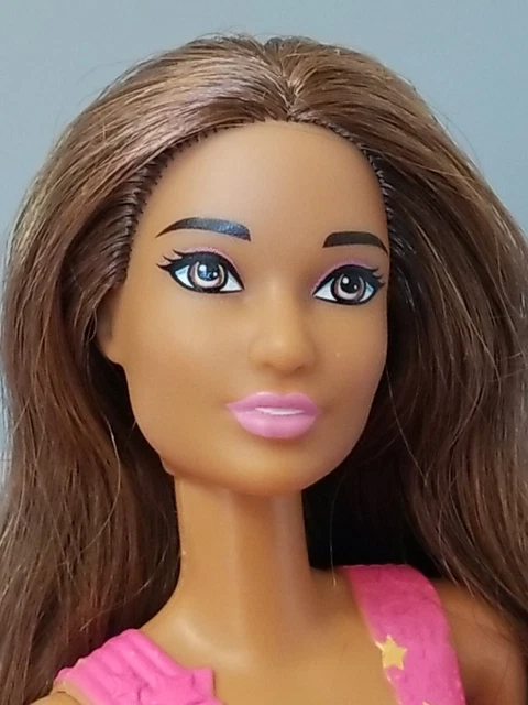 MATTEL BARBIE FASHIONISTAS Fashion Hispanic Doll Tan Skin Brunette ...