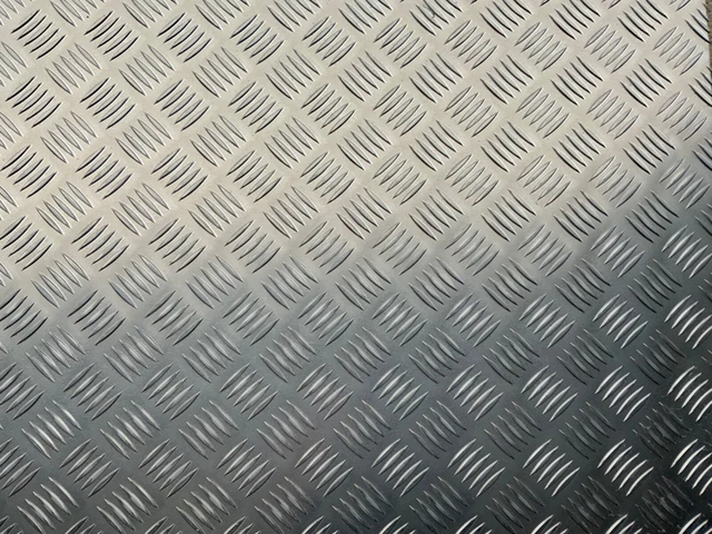 ALUMINIUM 5 BAR tread plate/chequer/durbar 2500mm x 1250mm (8’x4’) x ...