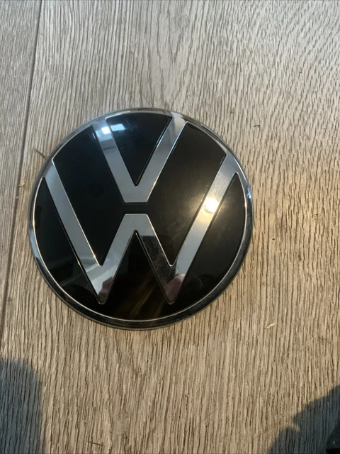 GENUINE VW VOLKSWAGEN Tiguan Mk2 Rear Emblem Badge 5Na853630C £20.00 ...