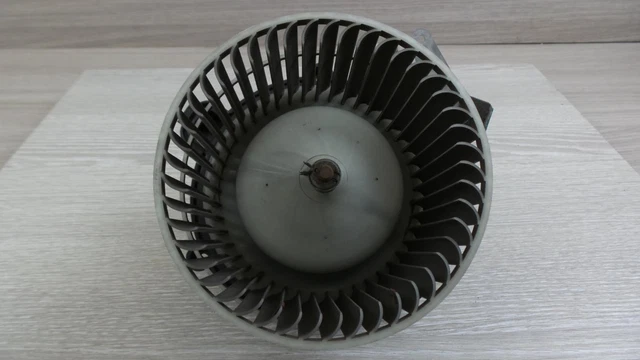 HOLDEN COMMODORE HEATER FAN MOTOR VY2-VZ, STANDARD & CLIMATE CONTROL ...