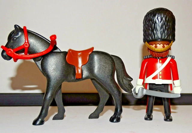 PLAYMOBIL CUSTOM PERSONNAGE Special Chevalier Horse Guard Anglais EUR ... PLAYMOBIL CUSTOM PERSONNAGE Special Chevalier Horse Guard Anglais EUR ...