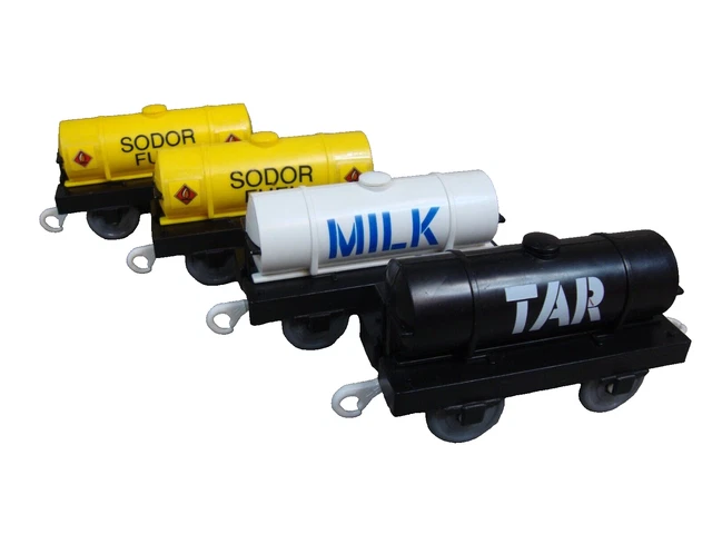 TOMY TRACKMASTER THOMAS Tank Engine & Friends 4 Tanker Trucks (Sondor ...