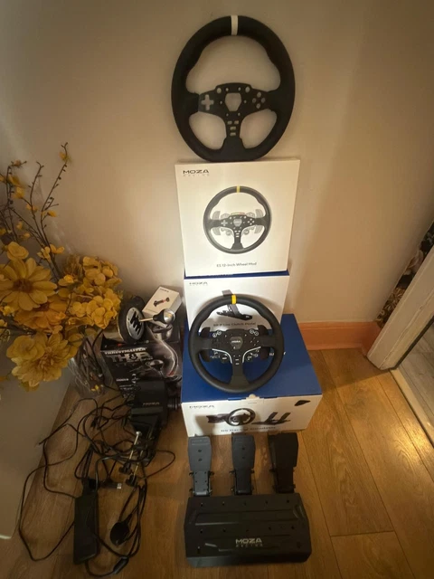 MOZA R5 DIRECT Drive Full Sim Racing Bundle – Wheel + Pedals + Shifter ...