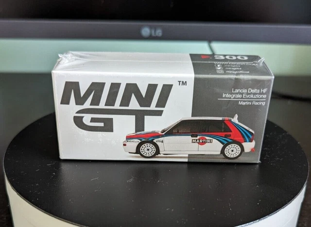 MINI GT 1:64 Lancia Delta HF Integrale Evoluzione Martini Racing £20.00 ...