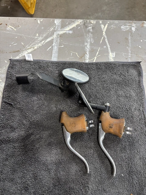 MID 1980’S VINTAGE DIA-COMPE Non-Aero Road Brake Lever Set With Mirrors ...