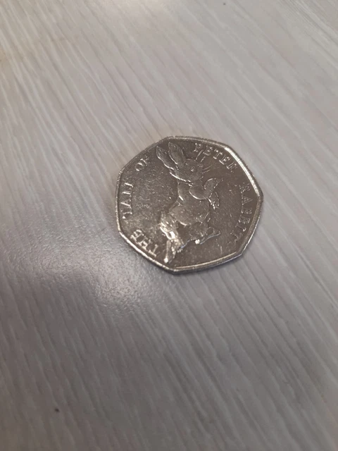 THE TALE OF Peter Rabbit 50p Coin and change checker card 2017 £2.99 ...