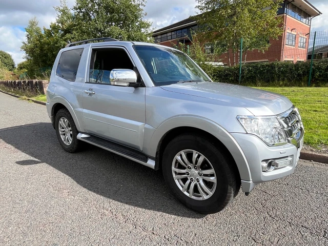 MITSUBISHI SHOGUN SWB commercial £17,600.00 - PicClick UK