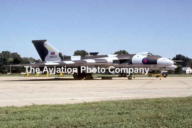 RAF 9 SQUADRON Avro Vulcan B.2 XM609 (1980) Photograph £1.20 - PicClick UK