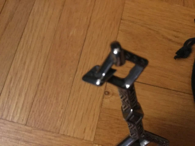 HOBBIT LOTR LORD of the Rings Thorin Oakenshield Key to Erebor Keychain ...