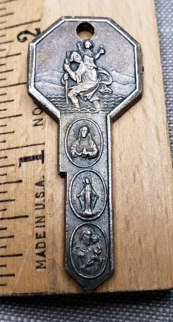 VINTAGE MEDAL PENDANT St Christopher Key Jesus Christian H99 $9.99 ...