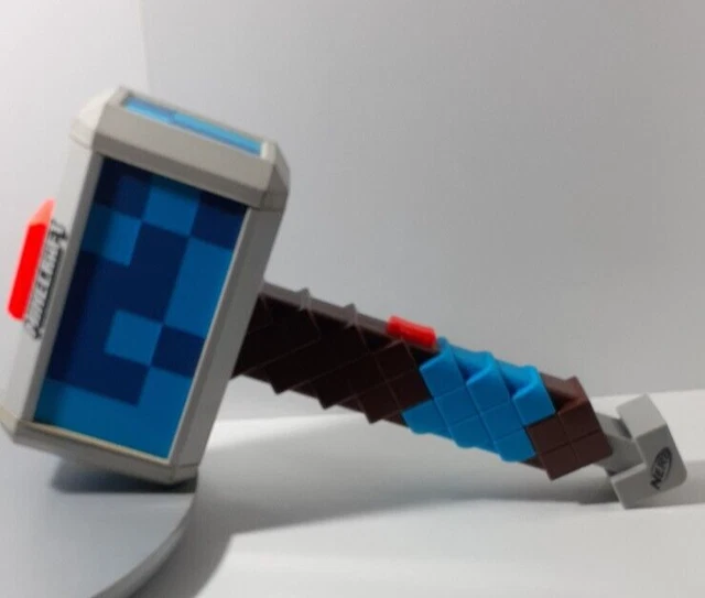 HASBRO NERF MINECRAFT Stormlander Dart-Blasting Hammer Pull-Back ...