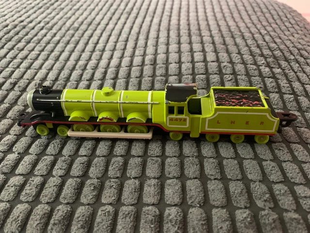 ERTL FLYING SCOTSMAN Druckguss Dampfkran aus Thomas der Panzermaschine ...