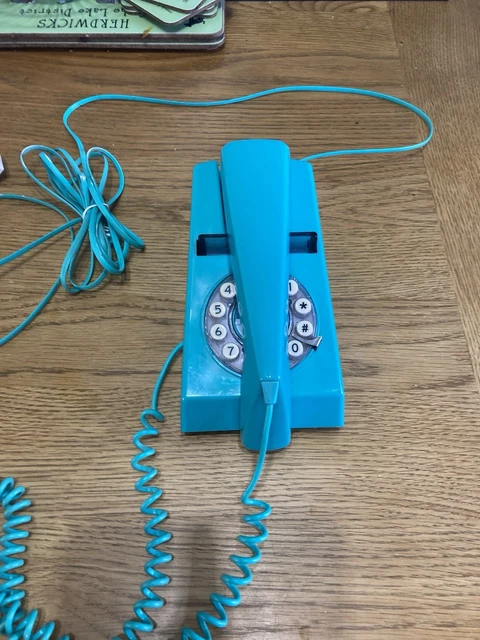 TRIM TELEPHONE LIGHT blue retro wild & wolf. Nice display conversation ...