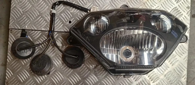 APRILIA RSV 1000 mille rp Headlight / Scheinwerfer EUR 180,00 - PicClick DE