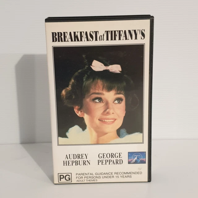 BREAKFAST AT TIFFANY'S VHS Vintage Audrey Hepburn And George Peppard ...