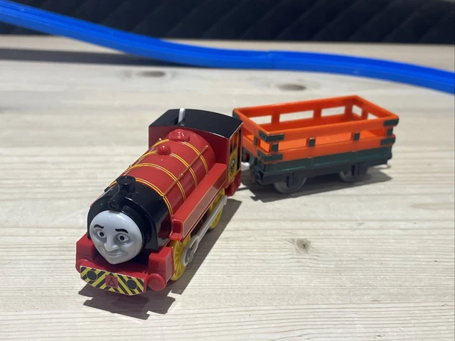 THOMAS TRACKMASTER VICTOR battery train £8.00 - PicClick UK