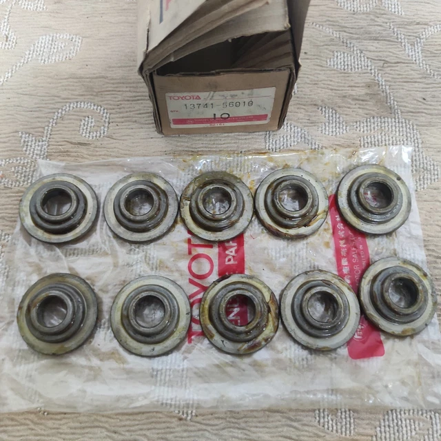 10 NOS GENUINE Toyota トヨタ Valve Spring Retainer Landcruiser Bj40 ...