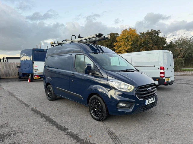 FORD TRANSIT CUSTOM Trend (2019)2.0 320 EcoBlue Trend Panel Van 5dr ...
