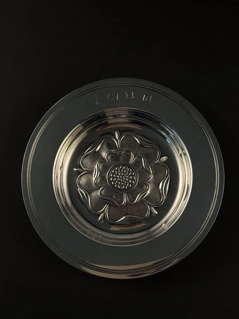 ANTIQUE 925 SOLID Sterling Silver Tudor Rose Armada Dish. Hallmarked London 1961 £58.05 ...