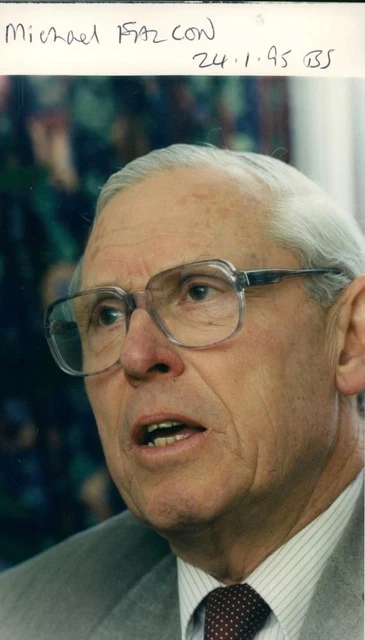 MICHAEL FALCON CHAIRMAN Of The Norfolk Vintage Photo 1232405 EUR 21,58 ...