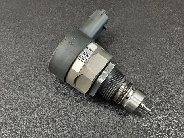 LAND ROVER DEFENDER 2021 Fuel pressure control valve regulator AGR24246 ...