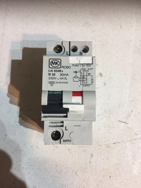 MK, LN 6348S 32AMP RCBO 2 MOD 30mA 6ka B TYPE (MK94) £10.00 - PicClick UK