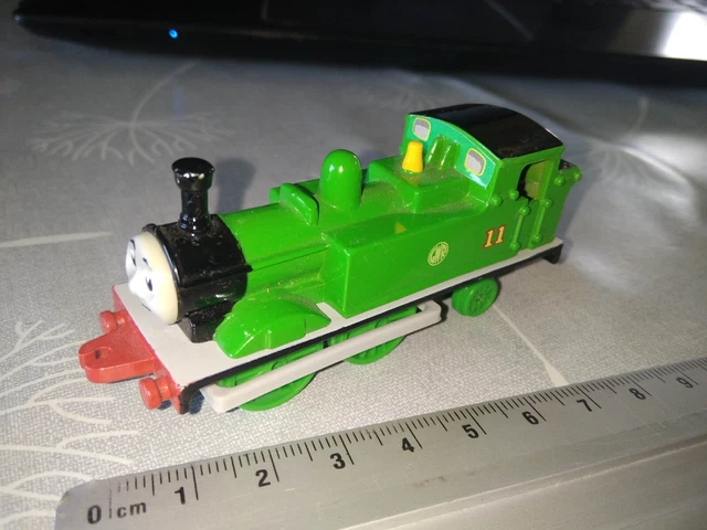 VINTAGE THOMAS THE TRAIN TANK ENGINE - DIE CAST ERTL 1993 - oliver EUR ...