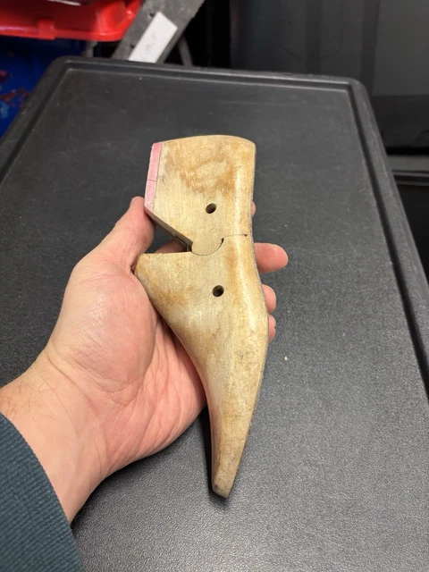 SHOE LAST ANTIQUE Wooden Piece Cobblers Display Item Curios 4n £10.00 ...