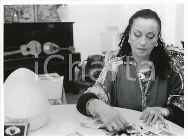 1990 CA MILANO Paola BUZZI Ritratto - Foto 24x18 cm EUR 22,00 - PicClick FR