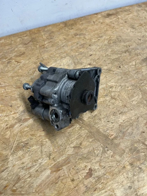 MERCEDES-BENZ W204 C-KLASSE Servopumpe Lenkhilfepumpe A0064661501 EUR ...