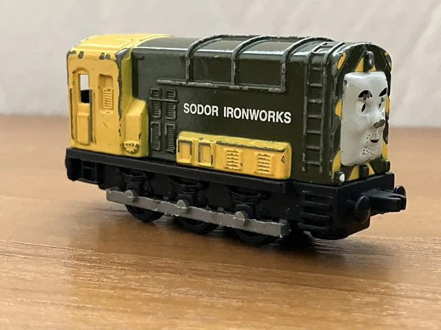 ERTL - THOMAS The Tank Engine & Friends - 'Iron Arry' Diesel - Sodor ...